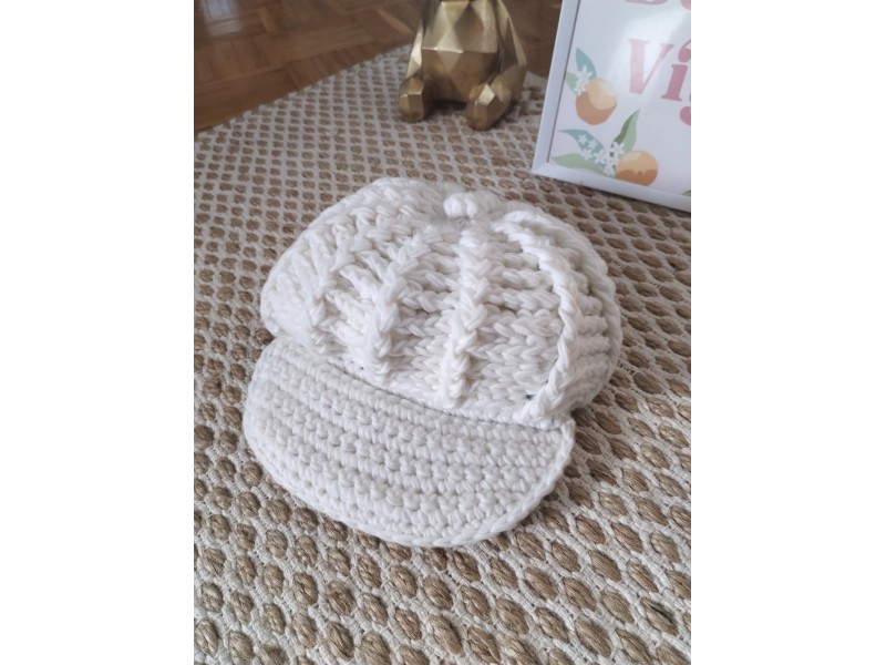 New Yorker topla beretka