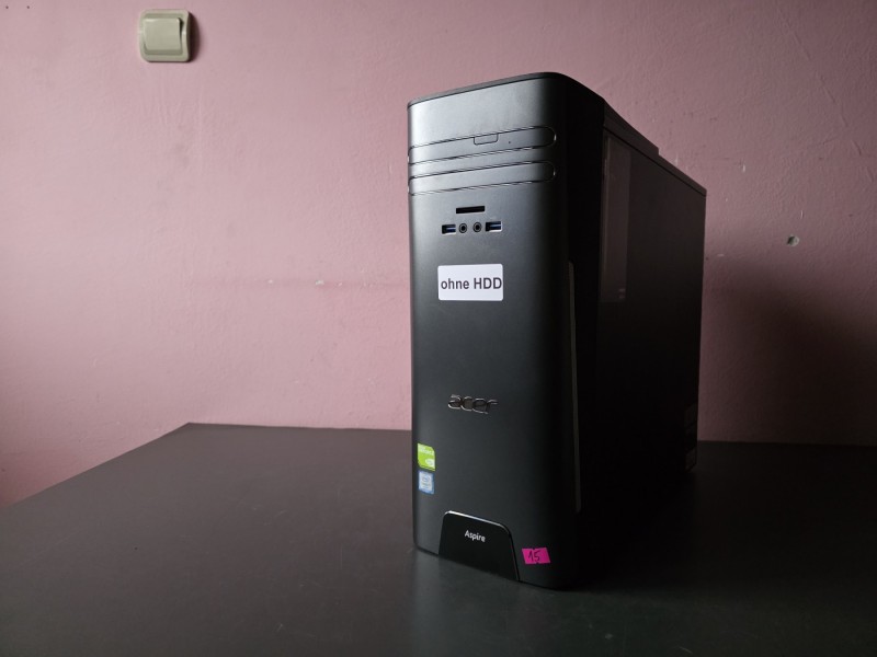 Acer - i7 6700 - 16GB RAM