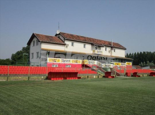 Na prodaju STADION sa fudbalskim terenom u Apatinu