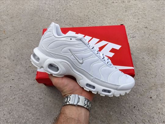Nike Air Max Plus TN, Triple White; Nike TN Patike
