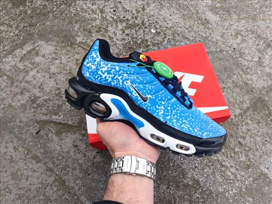 Nike Air Max Plus TN, Napoli; Nove Nike TN Patike