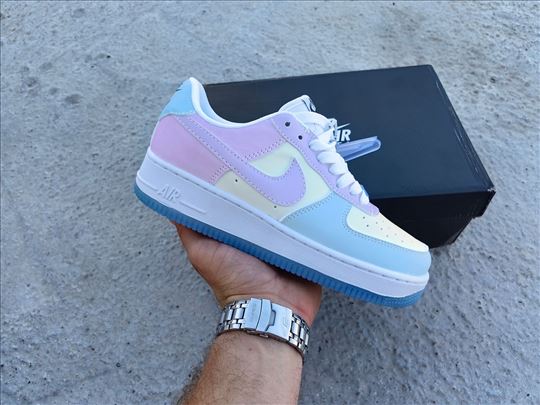 Nike Air Force 1 Low UV Reactive; Nove Nike patike
