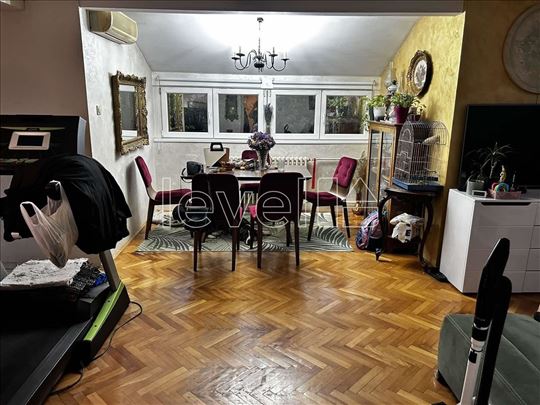Stan,Novi Sad,Sajam,kv: 99.00, € 205000, ID: 10019