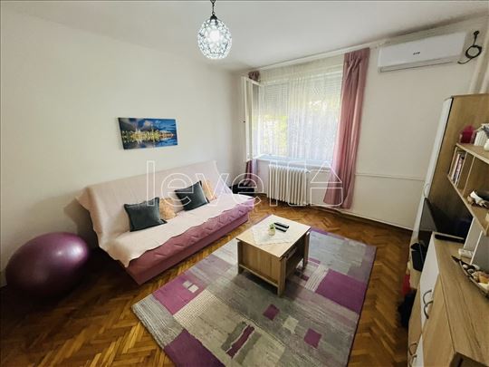 Stan,Novi Sad,Železnička Stanica,kv: 29.00, € 8700