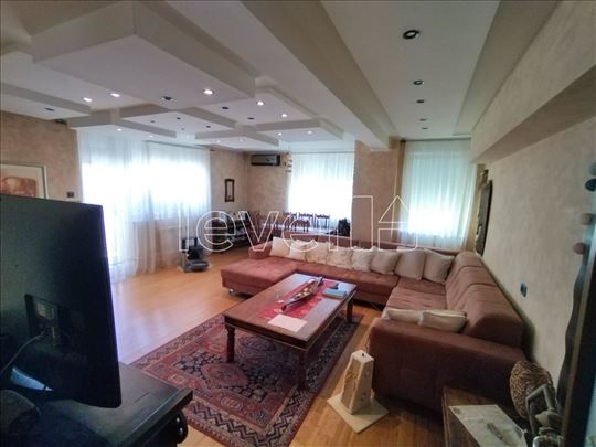 Stan,Novi Sad,Grbavica,kv: 115.00, € 295000, ID: 1