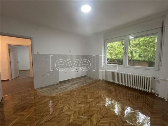 Stan,Novi Sad,Grbavica,kv: 52.00, € 140000, ID: 10