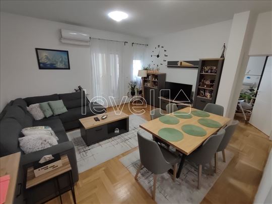 Stan,Novi Sad,Bulevar Patrijarha Pavla,kv: 46.00,