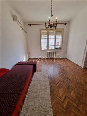 Stan,Novi Sad,Centar,kv: 56.00, € 150000, ID: 1000