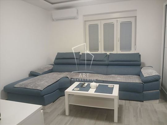 Vračar, Kneza Stracimira, 32m2 ID#12836