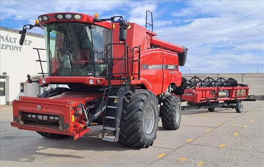 Case-IH 7120 Axial-Flow Kombajn