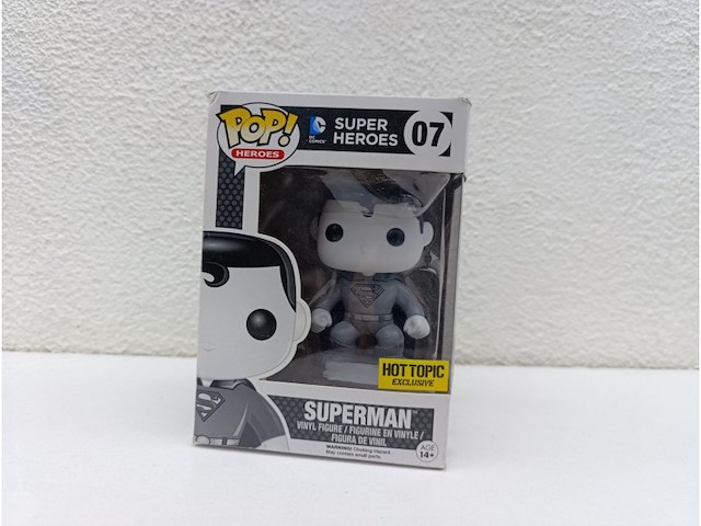Funko Pop 07 DC - Superman Black and White