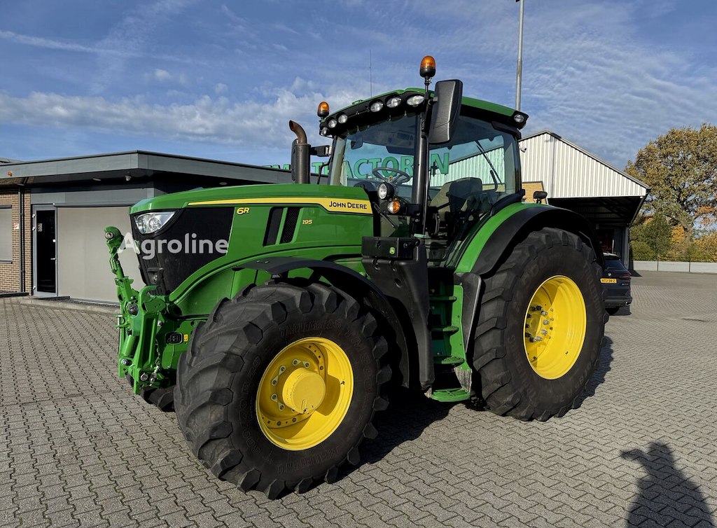 John Deere 6R195 traktor točkaš
