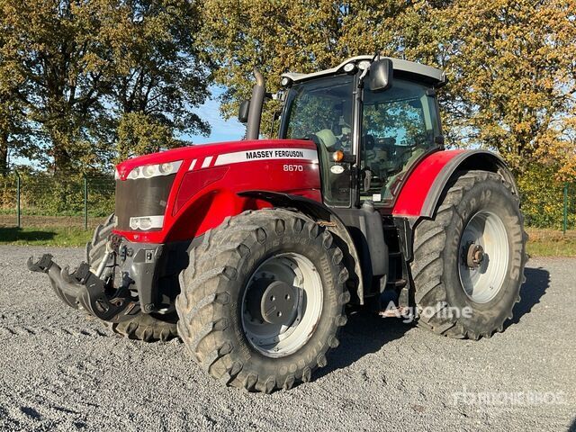 Prodaje se Massey Ferguson 8670 traktor točkaš na aukciji