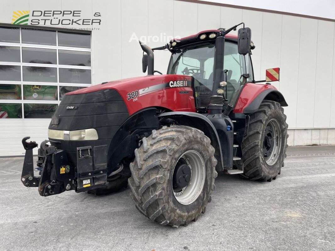 Case IH Magnum 380 CVX traktor točkaš