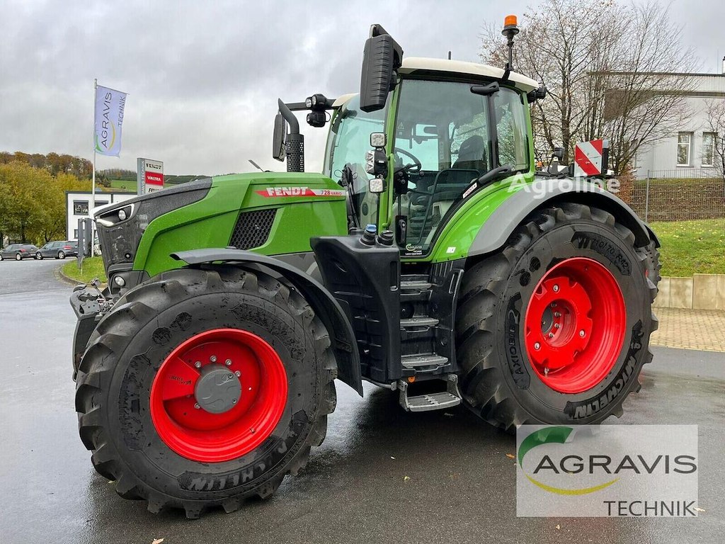 Fendt 728 VARIO GEN-7 traktor točkaš