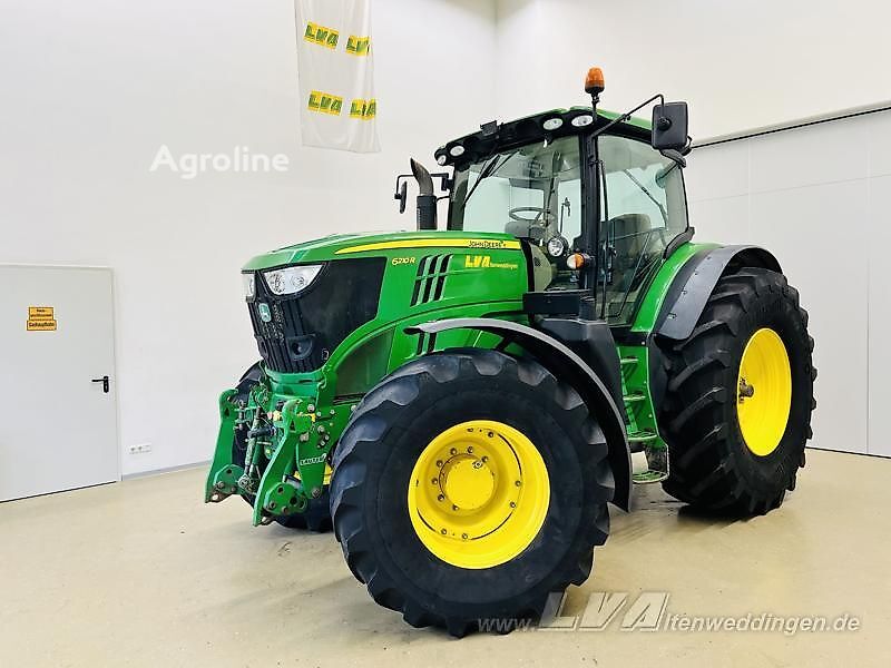 John Deere 6210R traktor točkaš