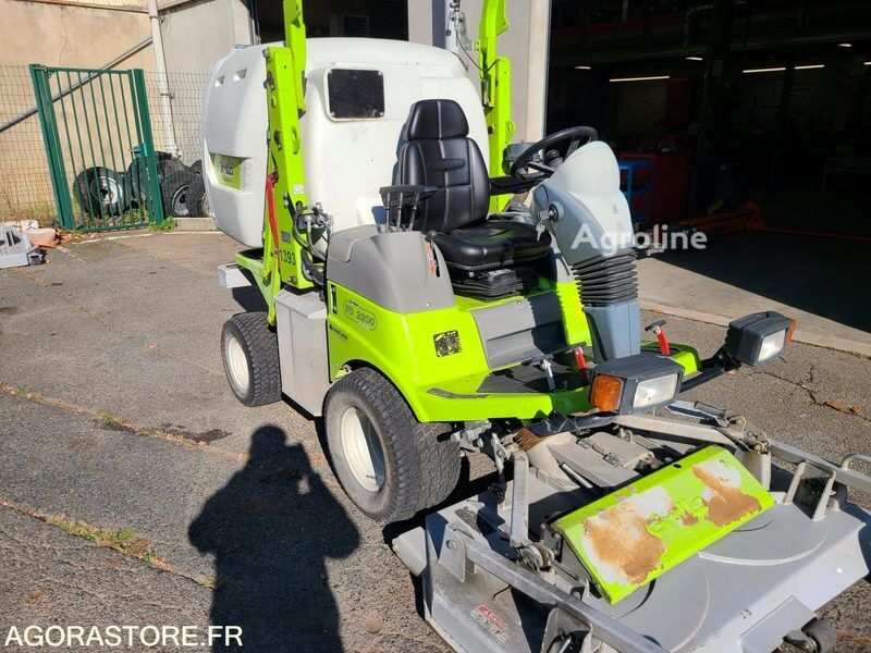 Prodaje se Grillo FD 2200 traktor kosilica na aukciji