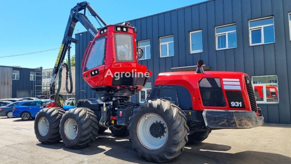 Komatsu 931 harvester