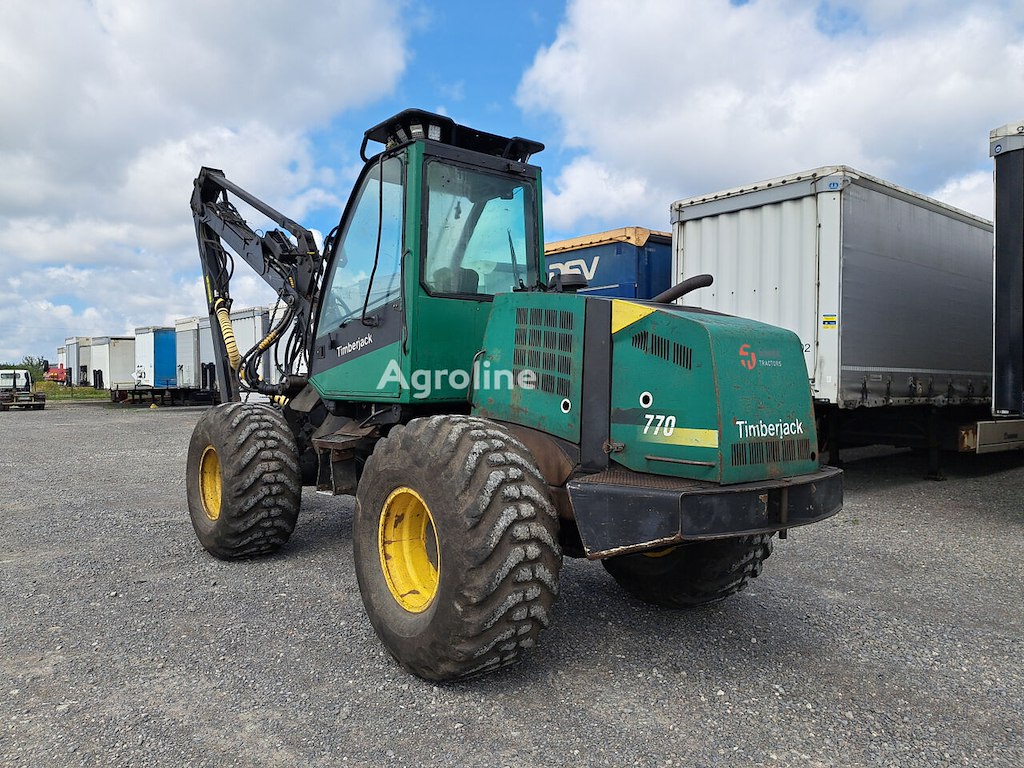 Timberjack 770 harvester