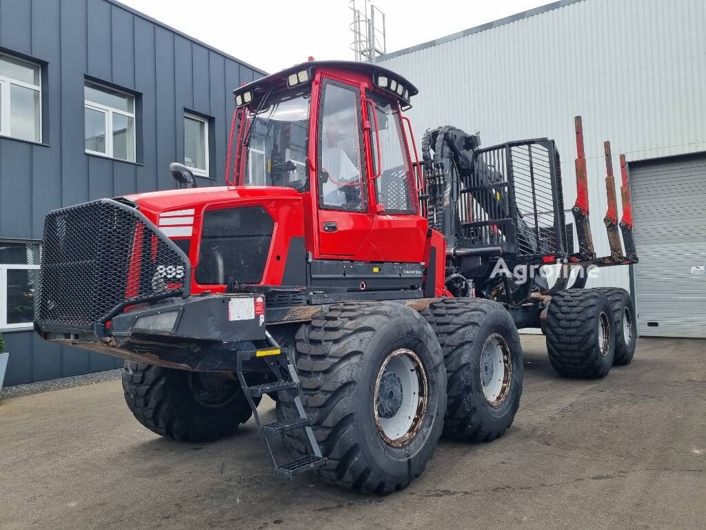 Komatsu 895 forvarder