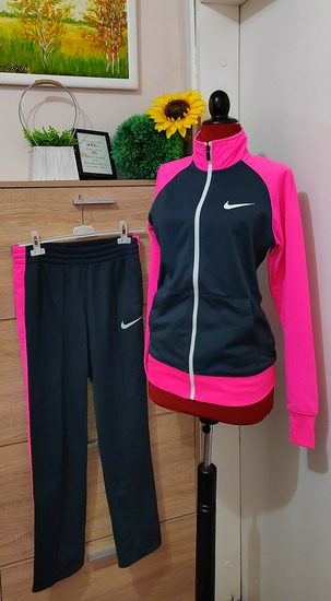 Original Nike komplet trenerka S PRODATA