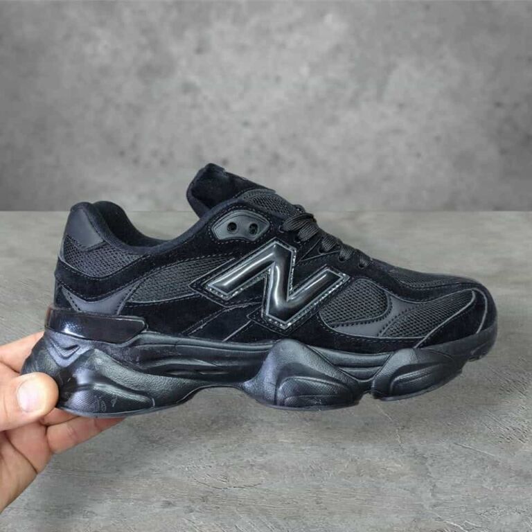 11. New Balance 2025 Black / pakovane u providnoj NB kesi