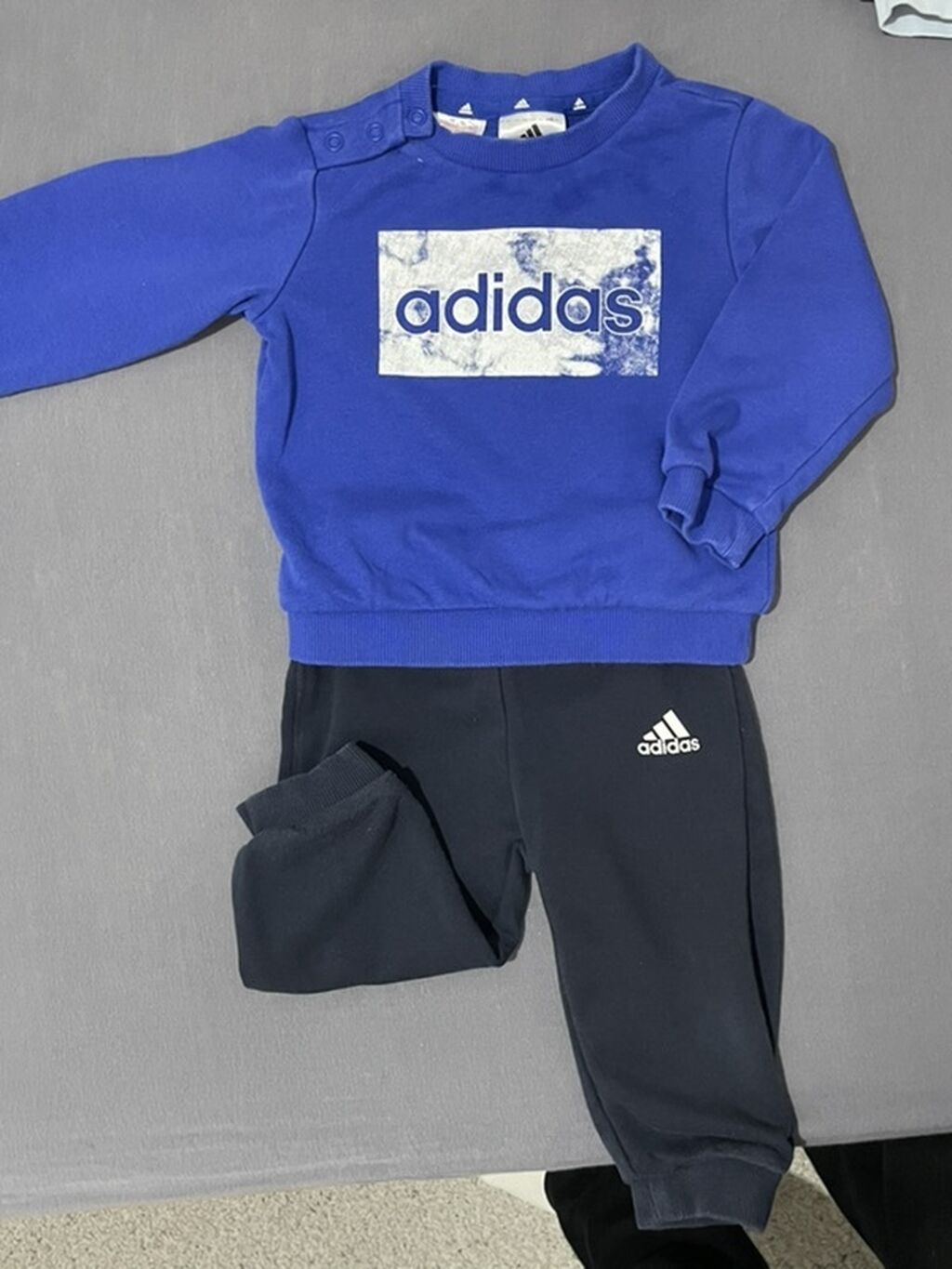 Adidas, 74-80