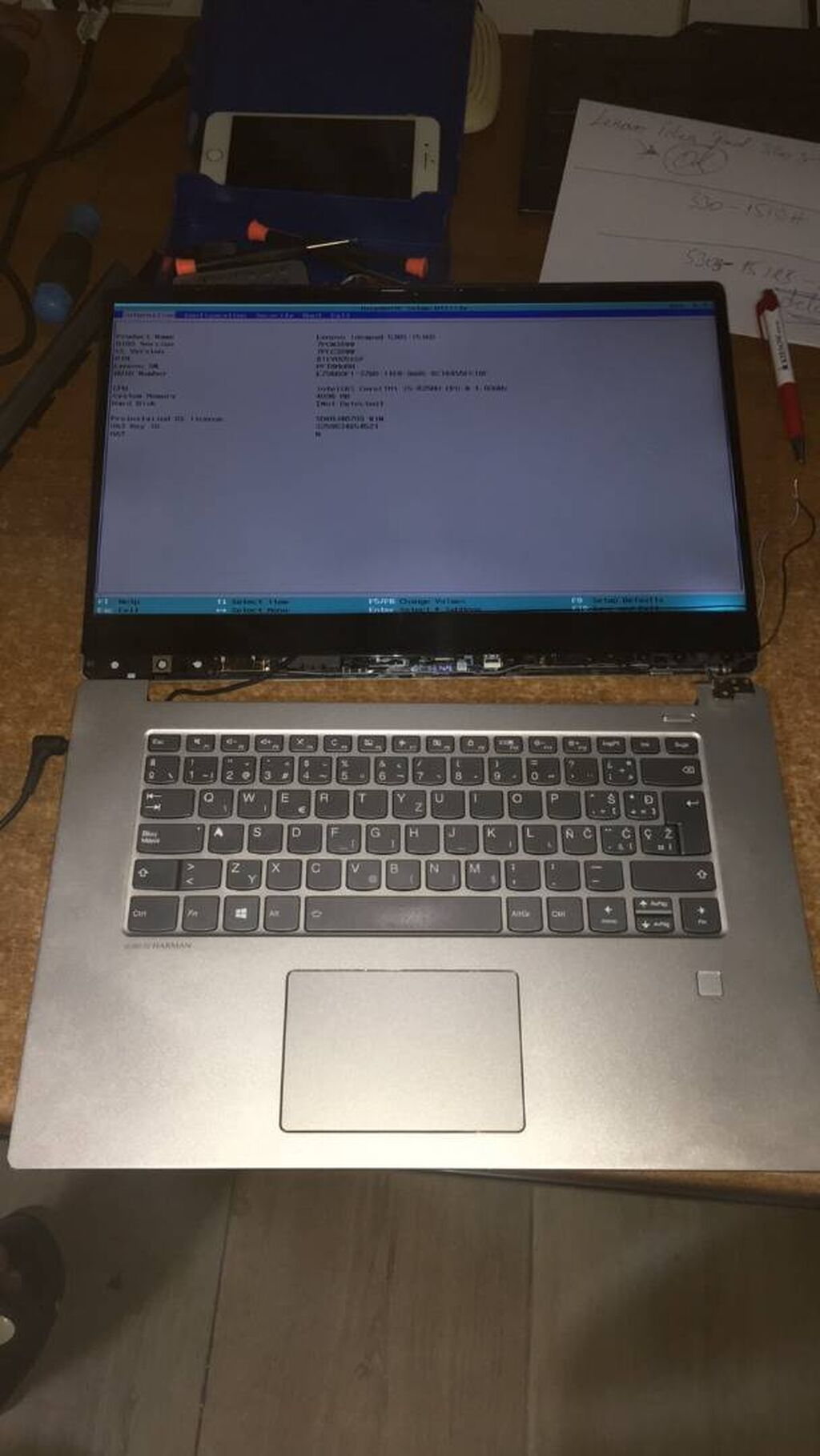 Aptop lenovo idepad 530s-15ikb laptop ispravan prodaje se iz delova