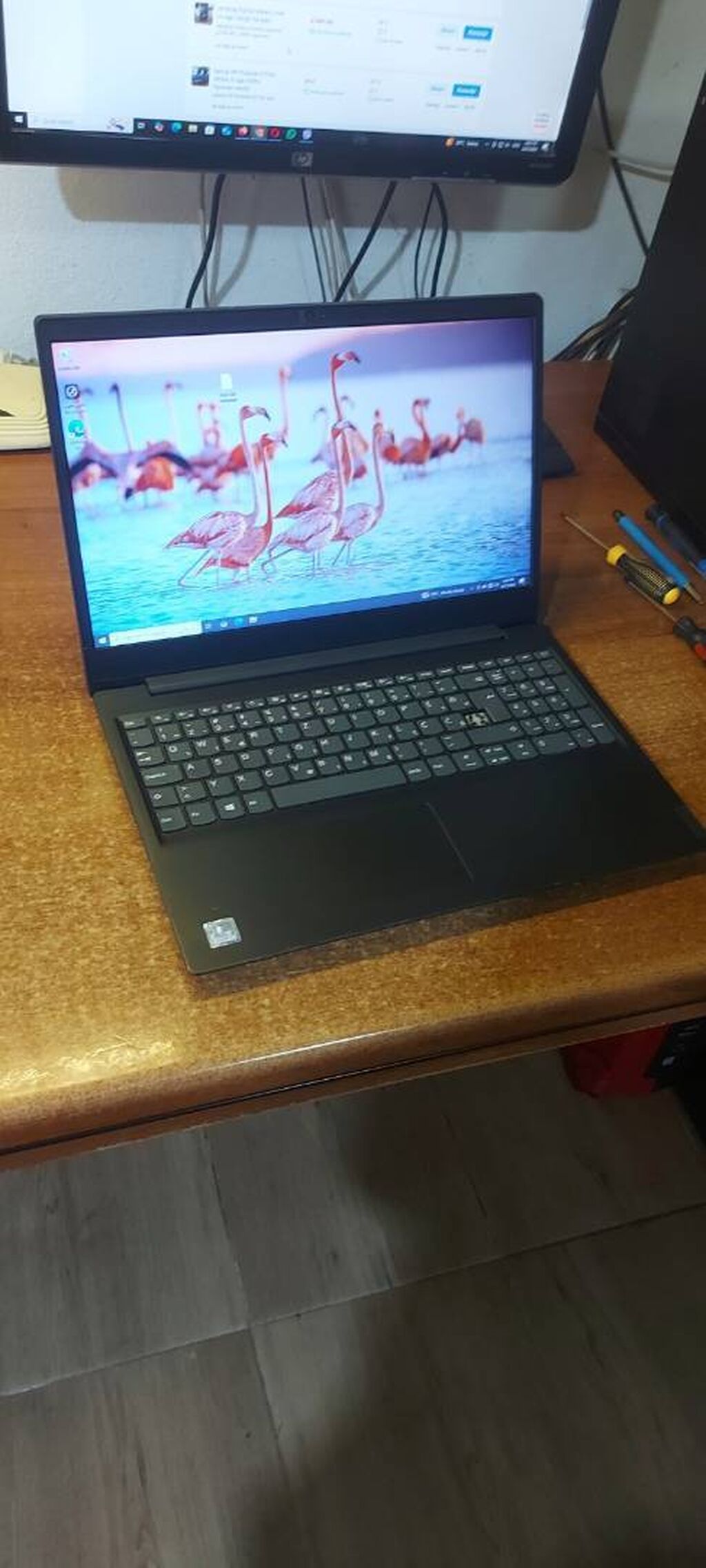 Laptop lenovo ideapad s145-15 ikb za delove laptop ispravan prodaje