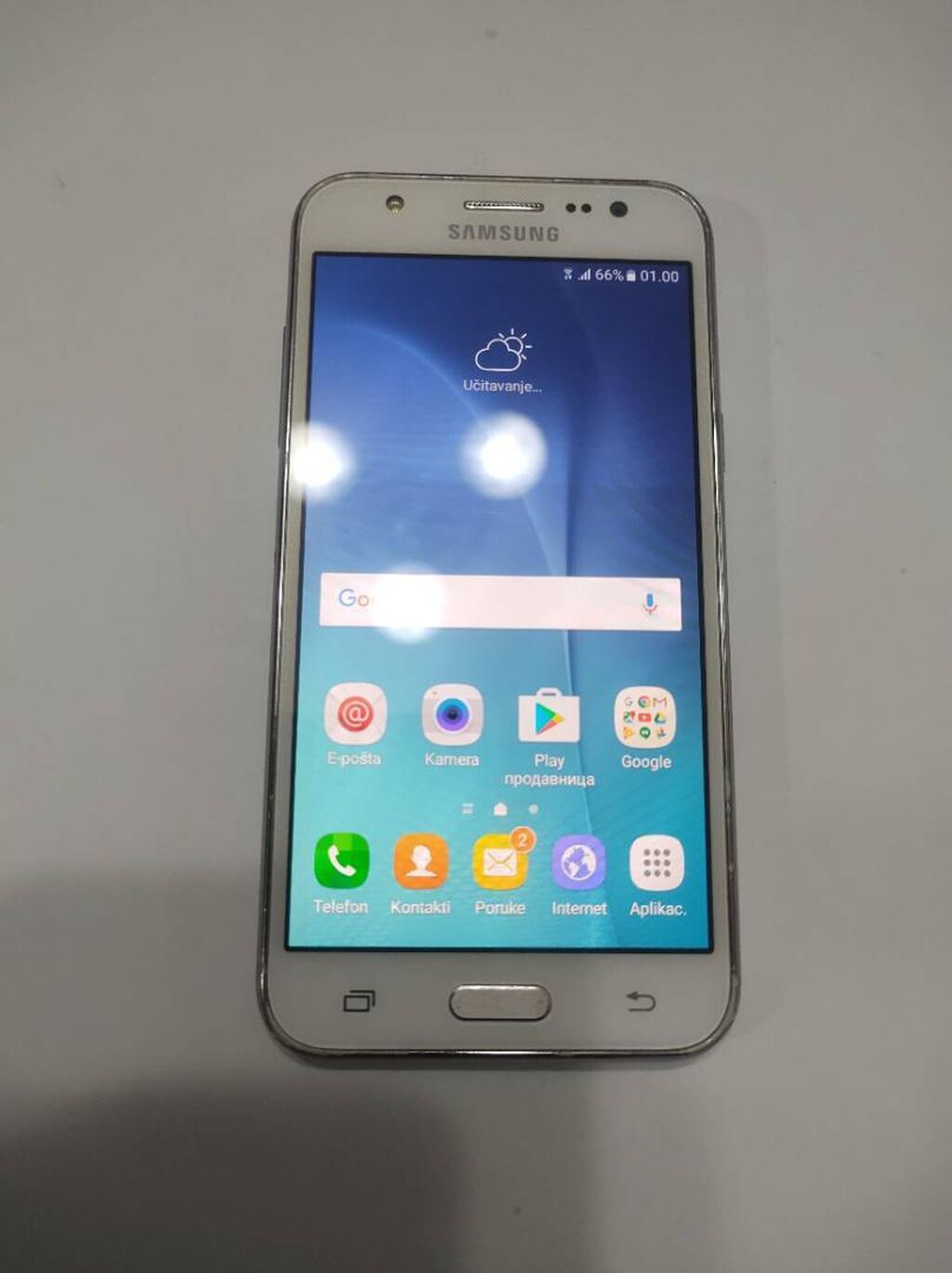 Samsung Galaxy J5, 8 GB