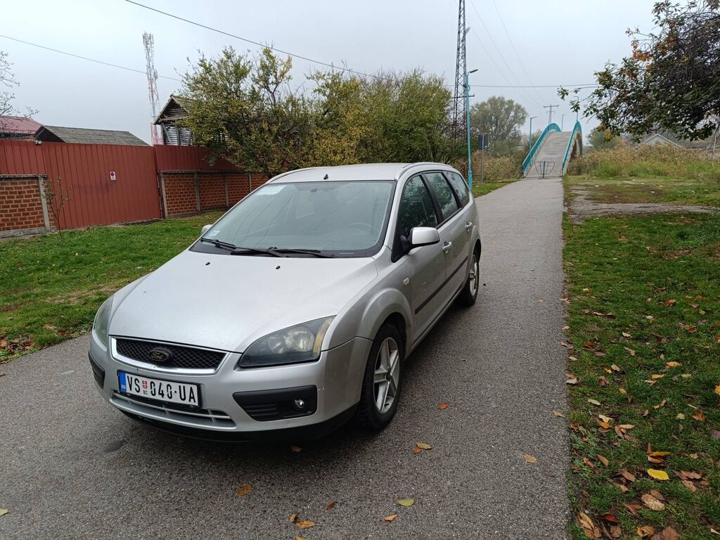 Ford Focus: 1.6 l | 2007 г. 200000 km Van/Minibus