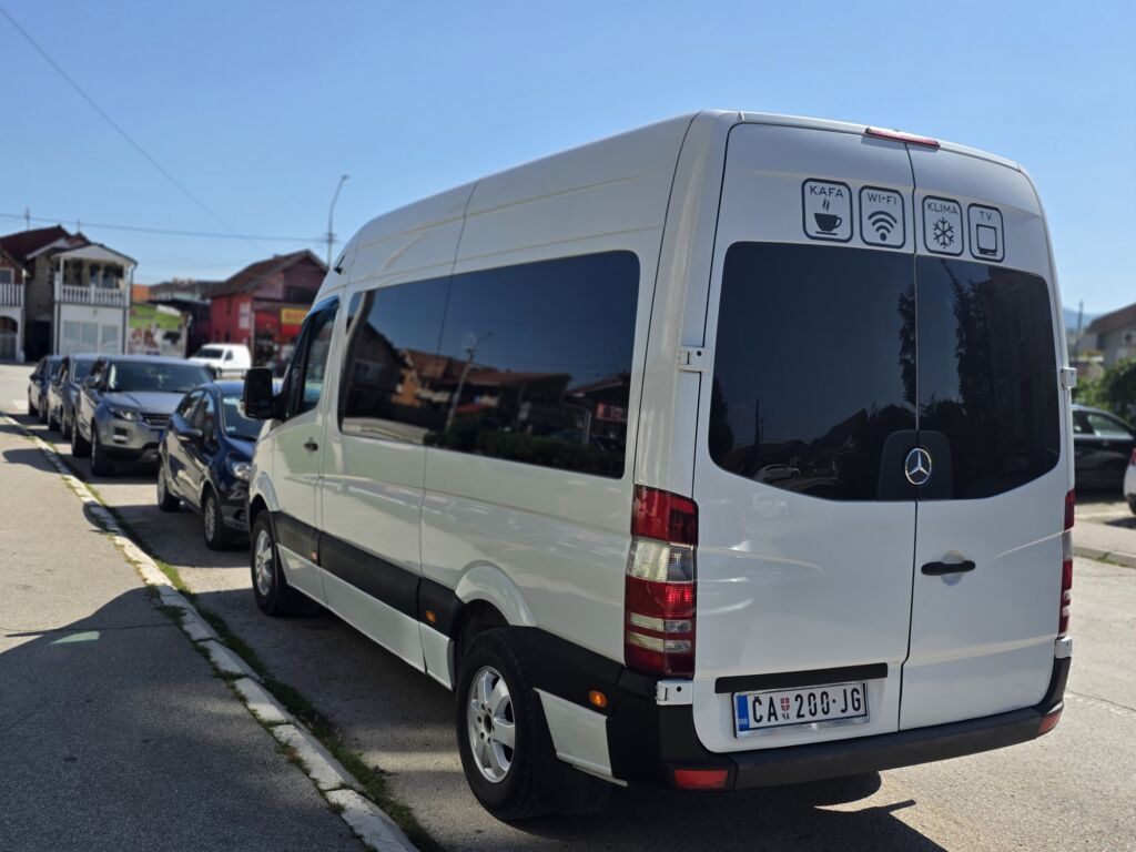 Prevoz do aerodroma Minibus