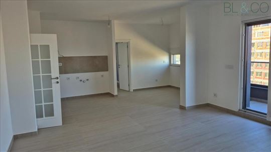 Luksuzan penthouse od 118m2 na Vidikovcu
