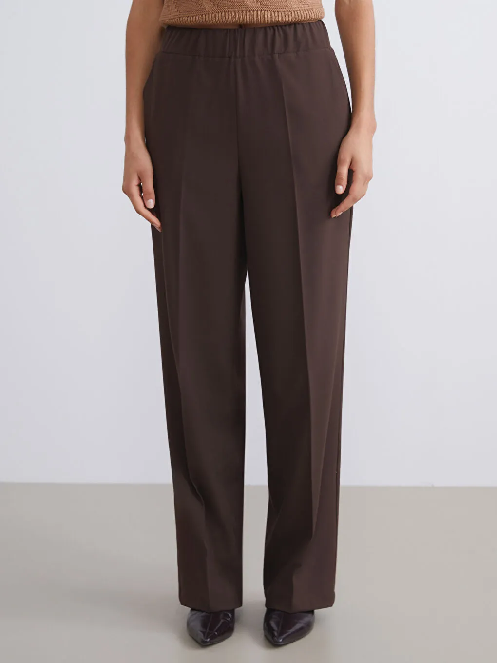 LCWAIKIKI Classic Pantalone Sa Elastičnim Strukom I Širokim Nogavicama Za Žene