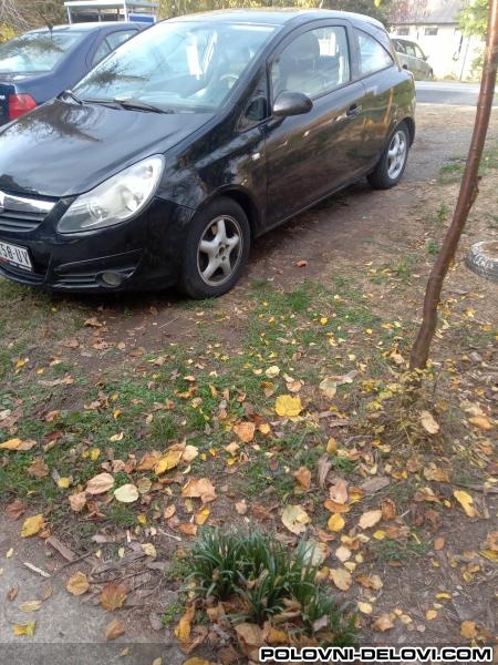 Opel Corsa 1.3cdti Motor I Delovi Motora