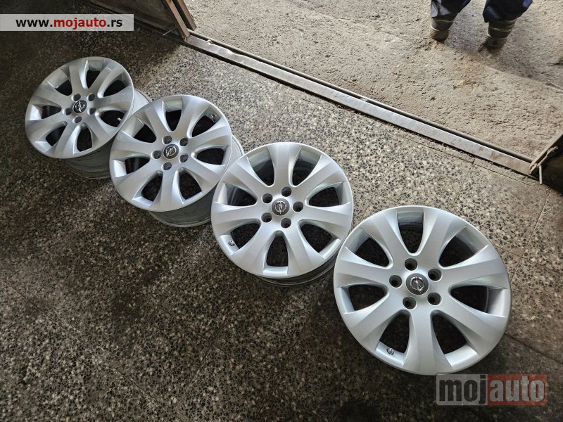 AluFelne 17Coli 5x115 Opel kao nove odlicne