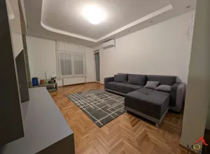 Prodaja Loft - Novi Sad, Detelinara: Sajam - Sajmište