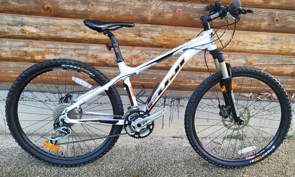 Fuji tahoe sl xs 26",full xt,recon,wtb