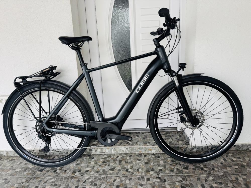 Cube Touring One SMART 625 ( 2025 ) 62cm NOVO