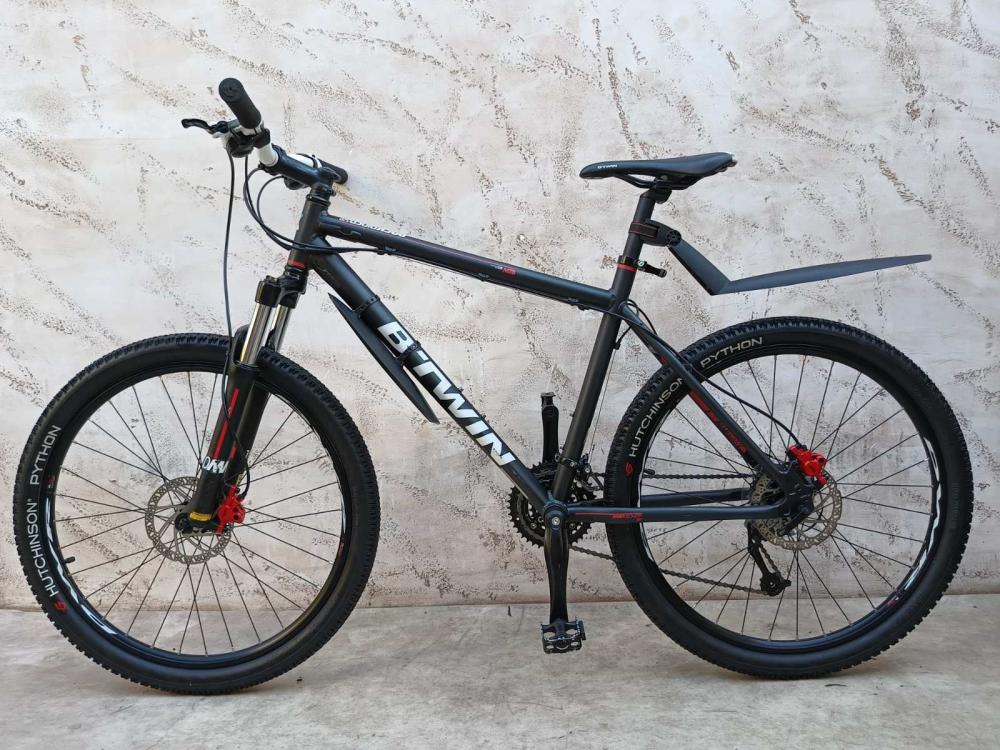B-Twin Rockrider 520 hidraulika prelep model