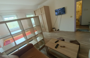 Iznajmljujem Stan-Apartman, Banovo Brdo, Beograd Grad