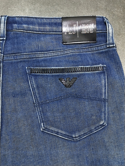 ARMANI ORIGINAL FARMERKE, NENOSENE, 28