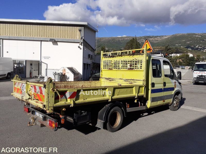 Prodaje se IVECO 50C15 kiper na aukciji