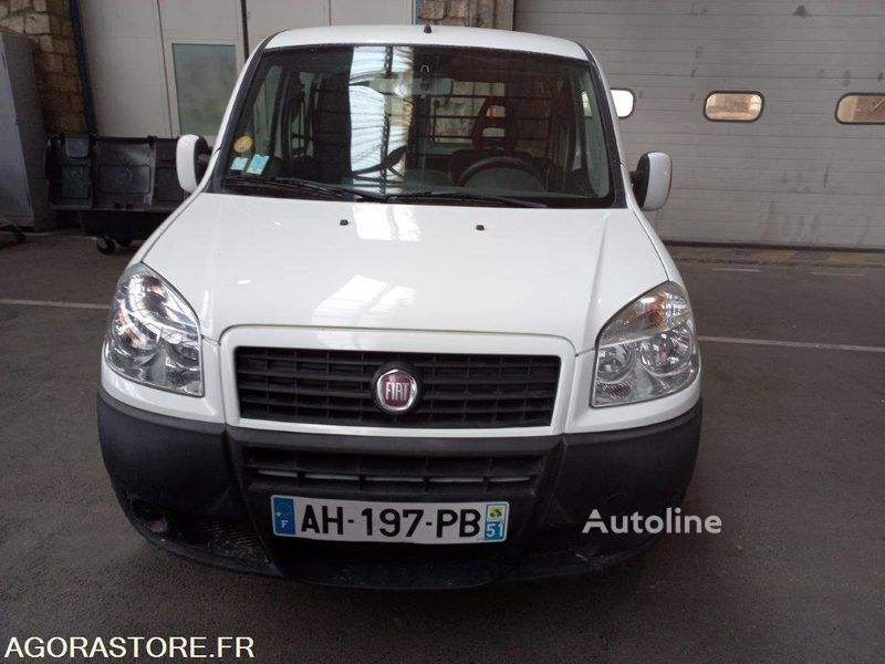 Prodaje se Fiat DOBLO laki furgon na aukciji