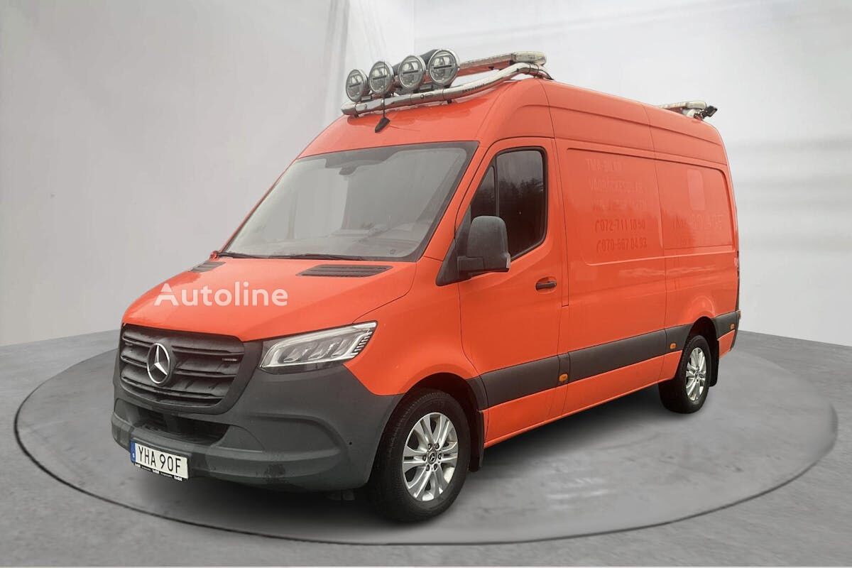 Prodaje se Mercedes-Benz Sprinter minibus furgon na aukciji
