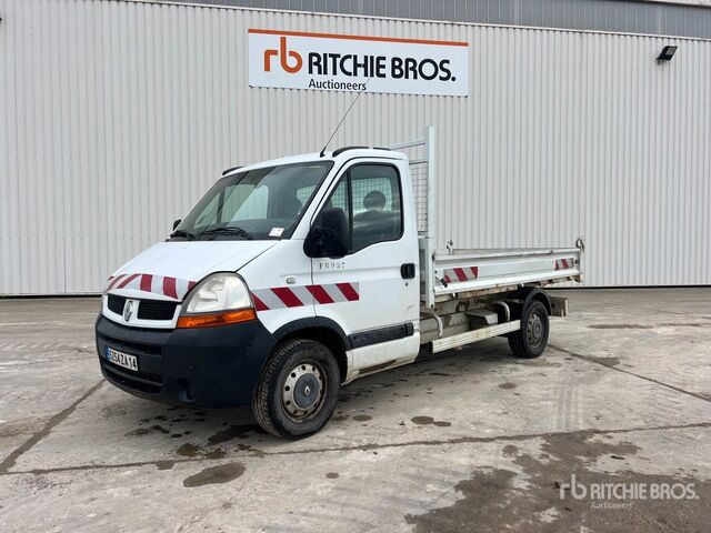 Prodaje se Renault Master dCi 120 kiper na aukciji