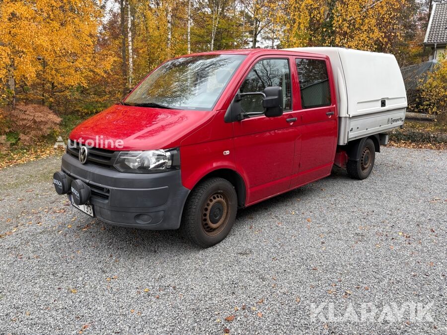 Prodaje se Volkswagen Transporter kamion s ravnom platformom < 3.5t na aukciji
