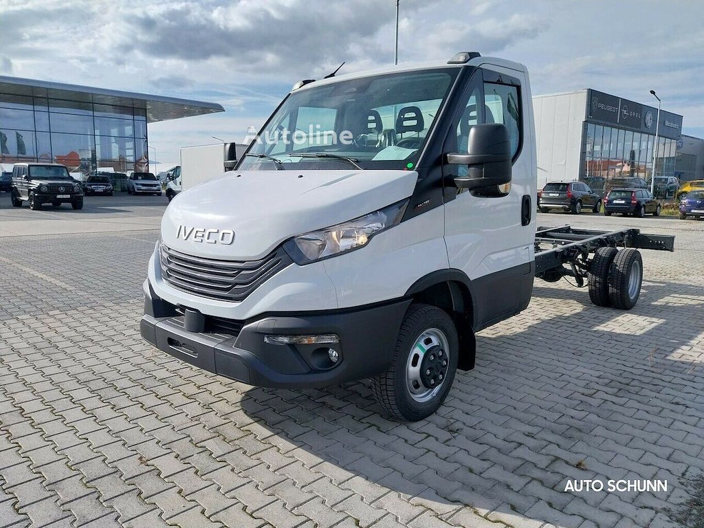 Novi IVECO Daily 35C18 kamion šasija < 3.5t