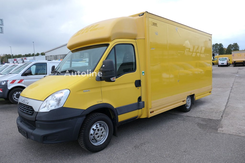 IVECO Daily 35 S11 C30C kamion furgon < 3.5t