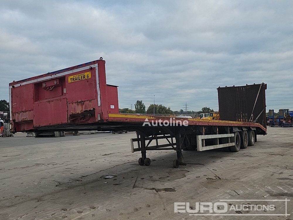 Prodaje se Tri Axle Low Loader Trailer, Winch, Hydraulic Ramp poluprikolicu sa niskom platformom na aukciji